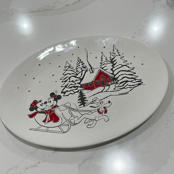 Holiday | Disney Platter | Poshmark